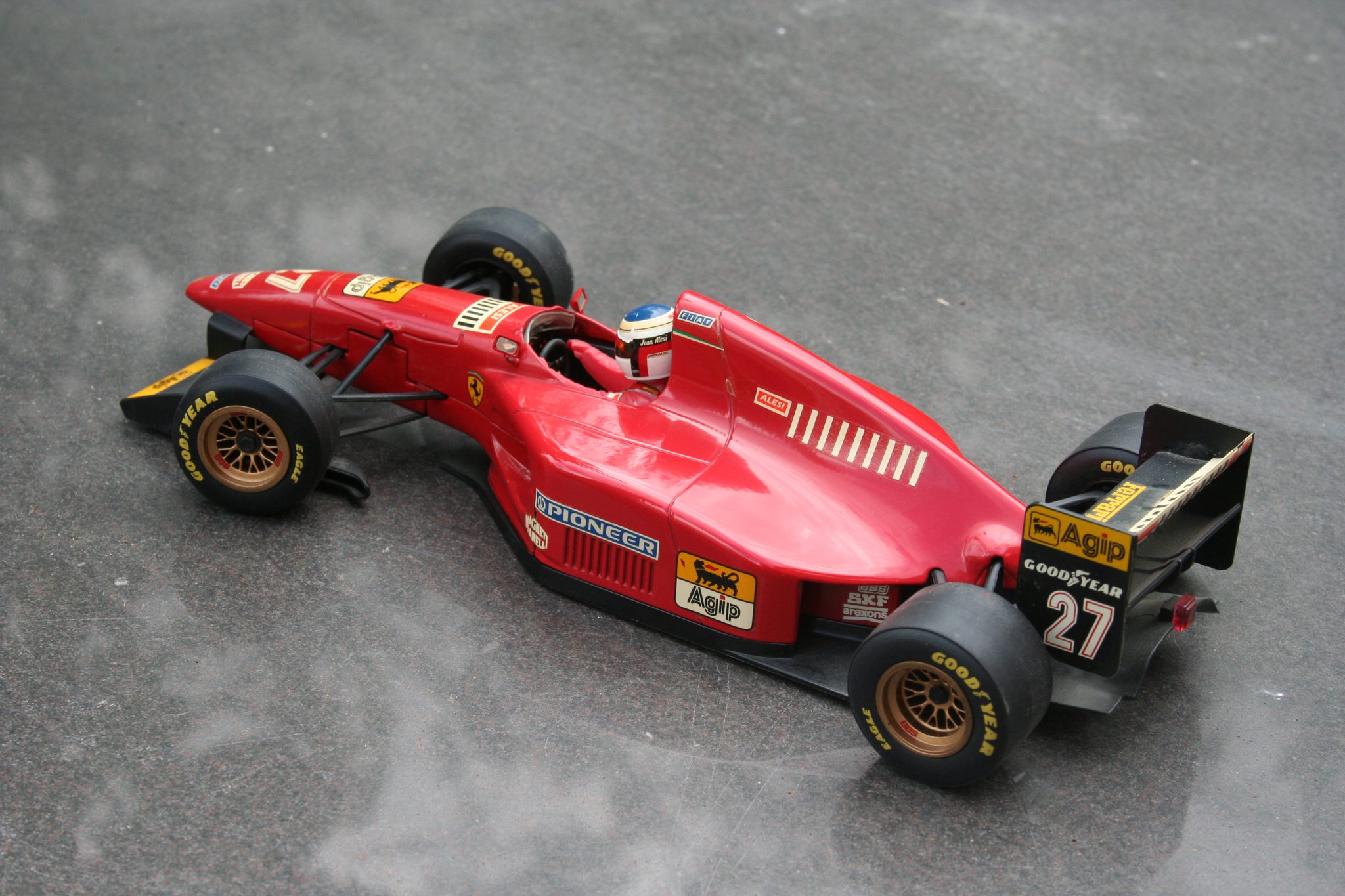 Paul’s model art, F1 auto, Ferrari 1:18 | Citywall Trading